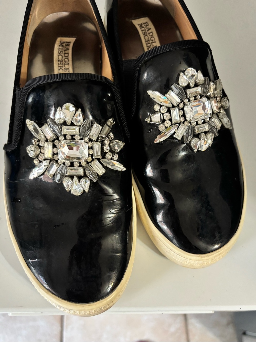 Badgley Mischka | Shoes | Badgley Mishka Womens Slipon Dressy Sneakers ...